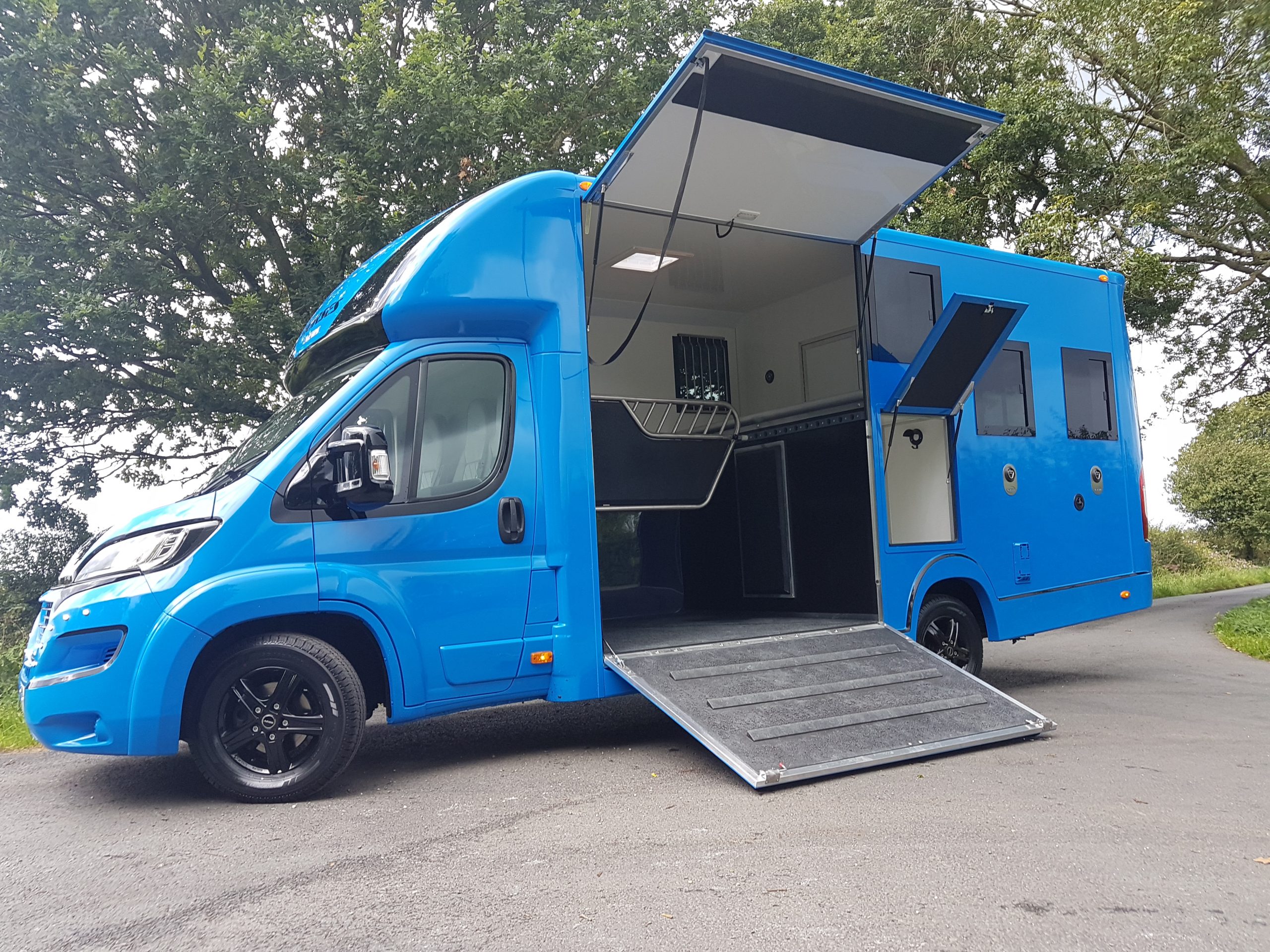 Horsebox Flooring – The Horse Life